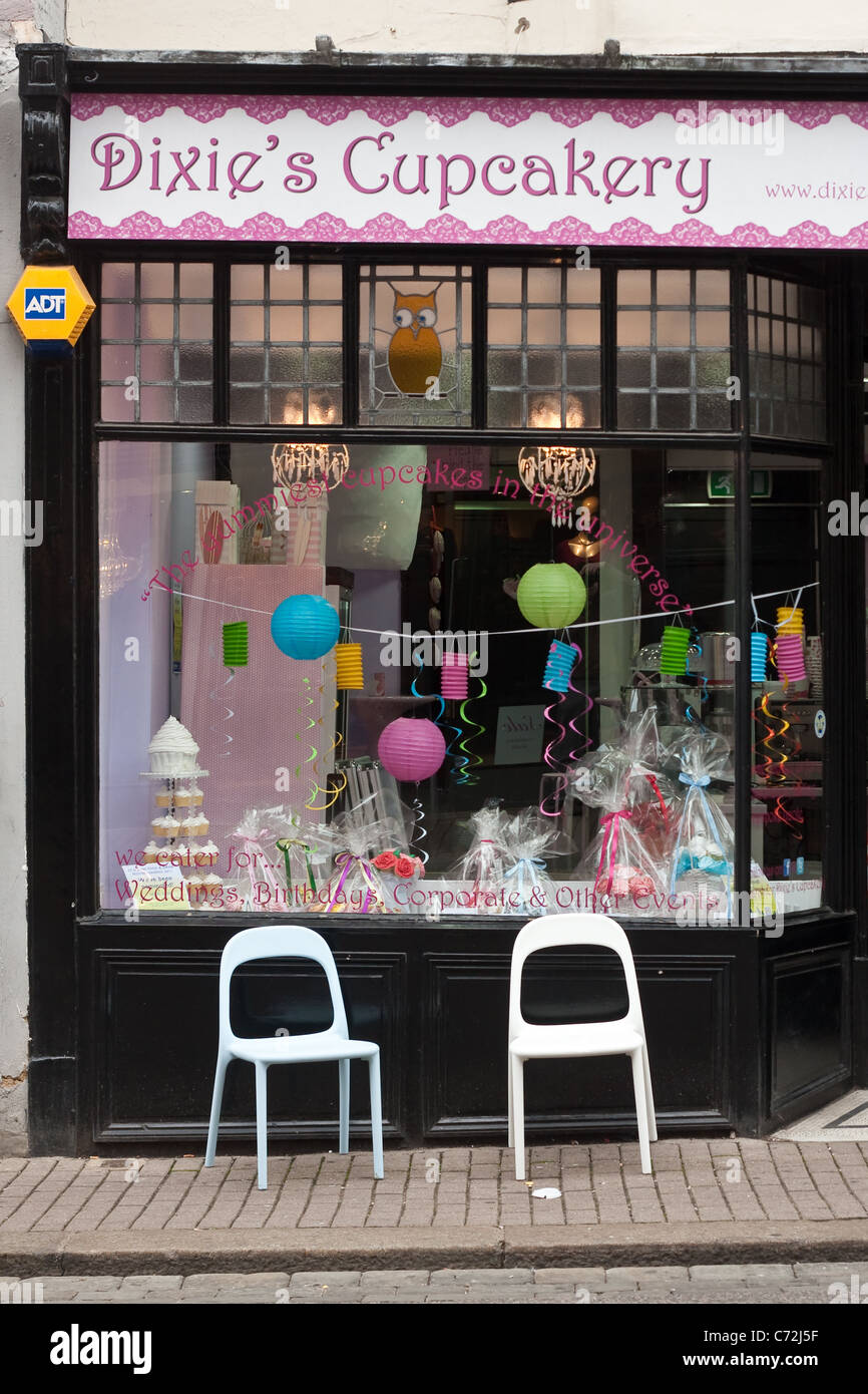 Cupcake Bakery Outside