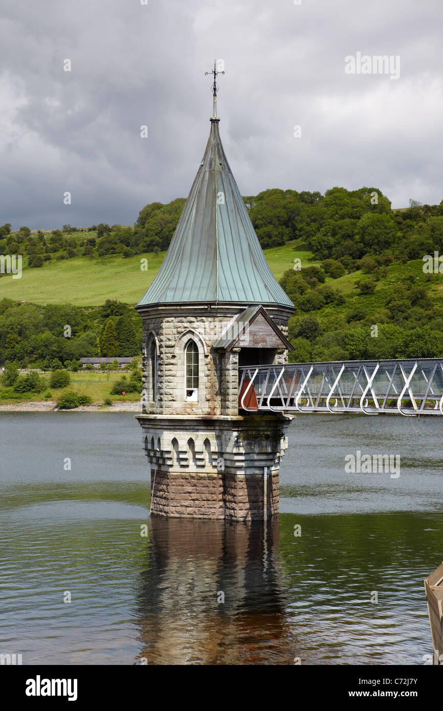 Reservoir draw off tower High Resolution Stock Photography and Images ...