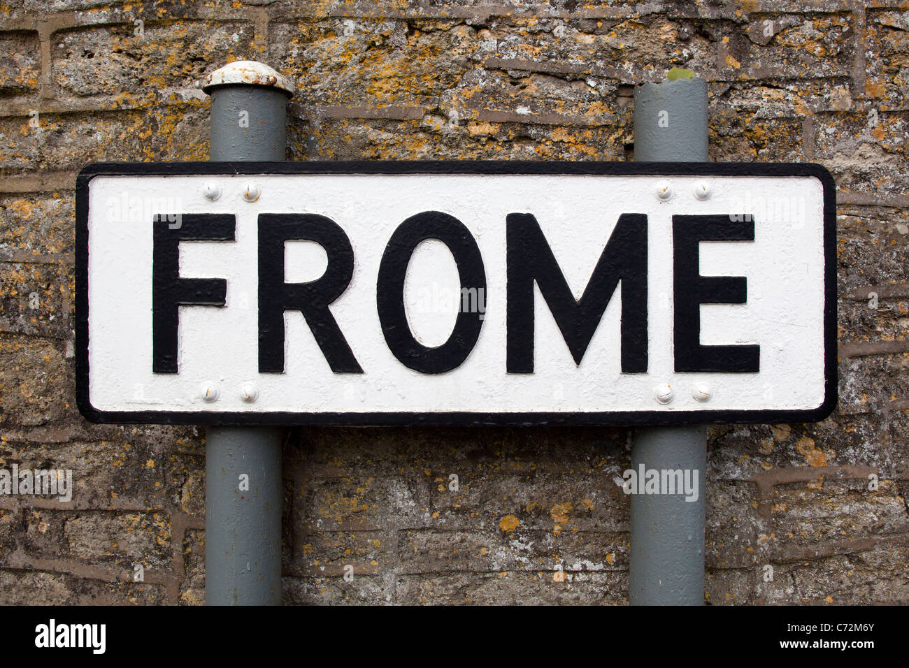 Frome Road Sign Stock Photo - Alamy