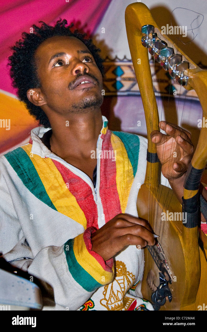 Ethiopian Singer High Resolution Stock Photography and Images - Alamy