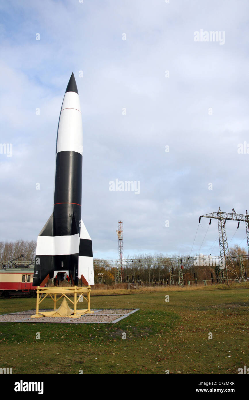 V2 Rocket Ww2 This Is The Mobile Launch Control Vehicle For The V2 ...