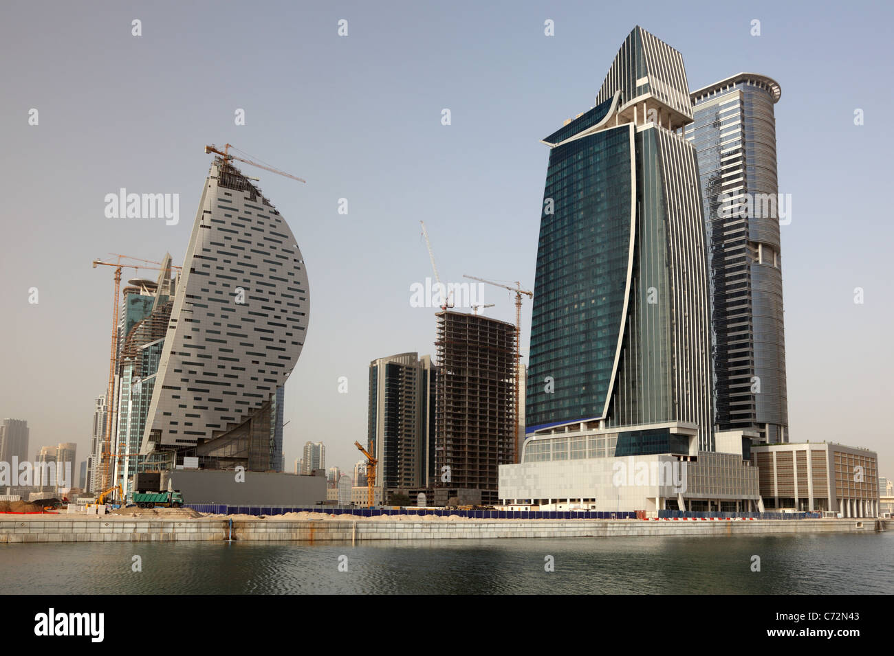 Business bay hi-res stock photography and images - Alamy