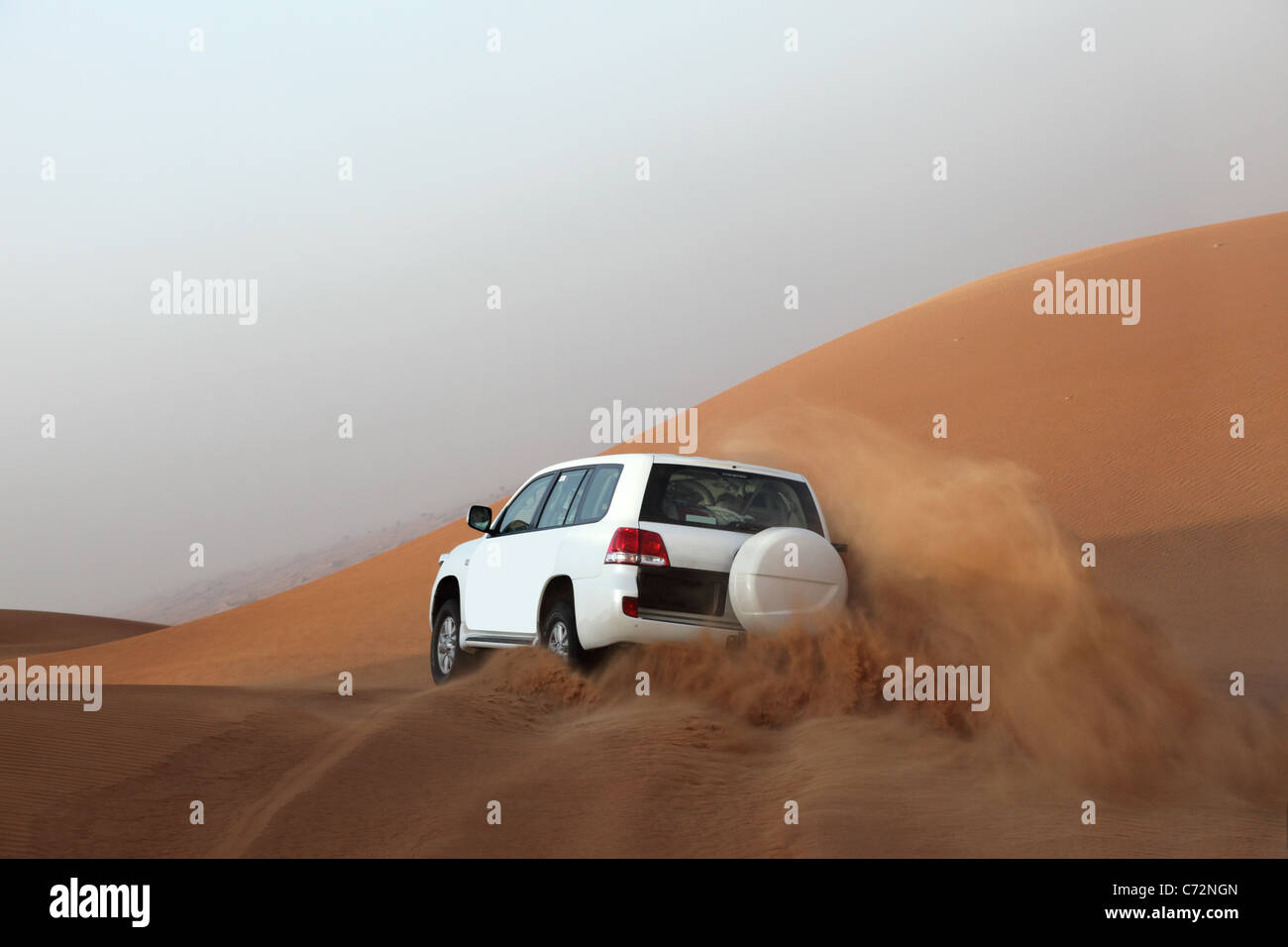 Dune bashing uae hi-res stock photography and images - Alamy