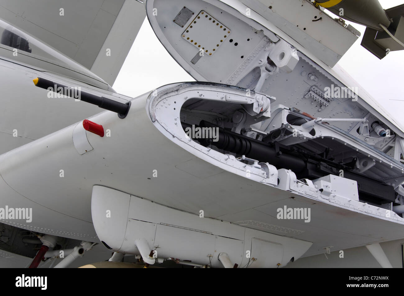 Machine gun mounted on a us navy helicopter Stock Photo - Alamy