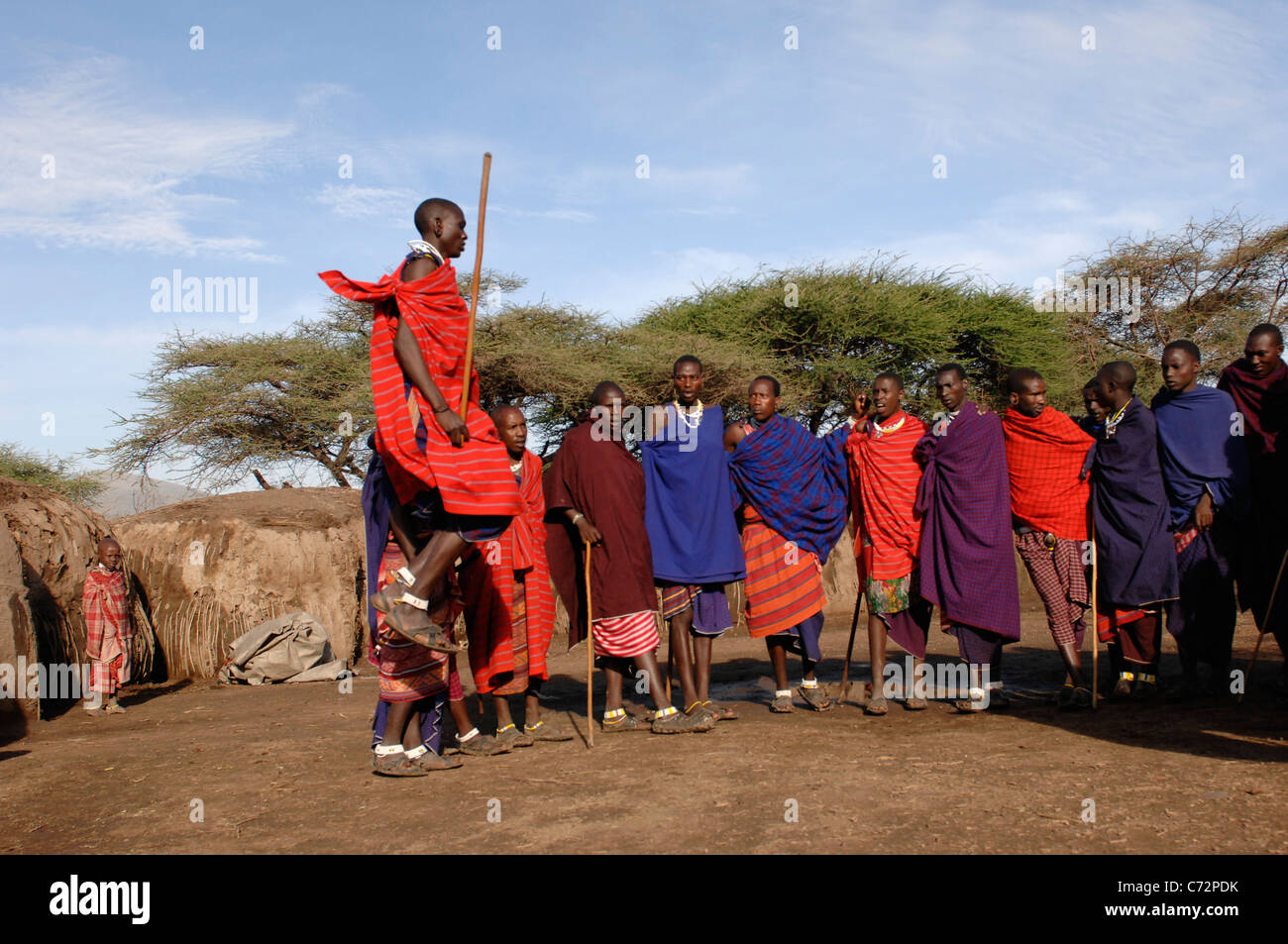 Maasai masai warrior standing hi-res stock photography and images - Alamy