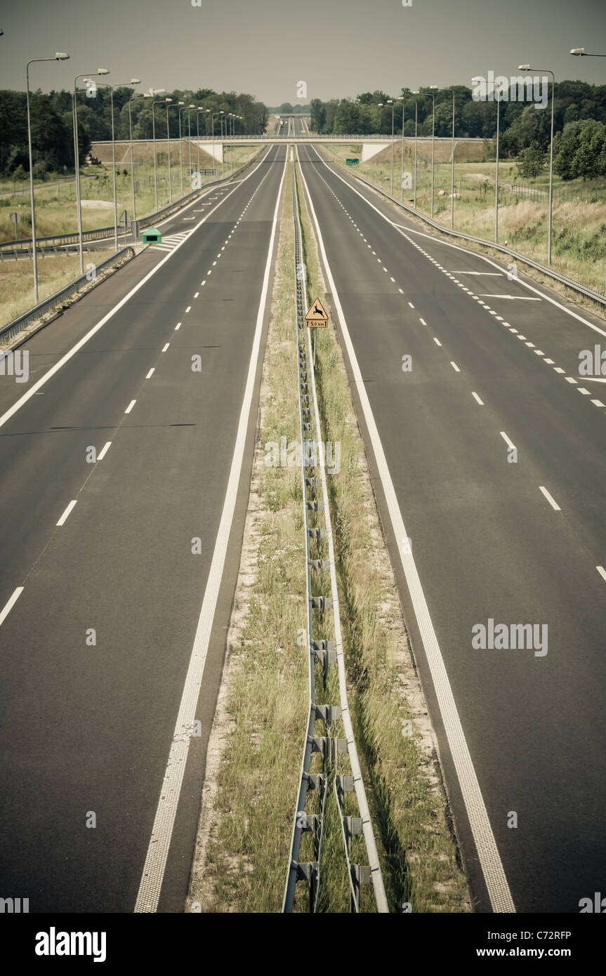 empty asphalt highway Stock Photo - Alamy