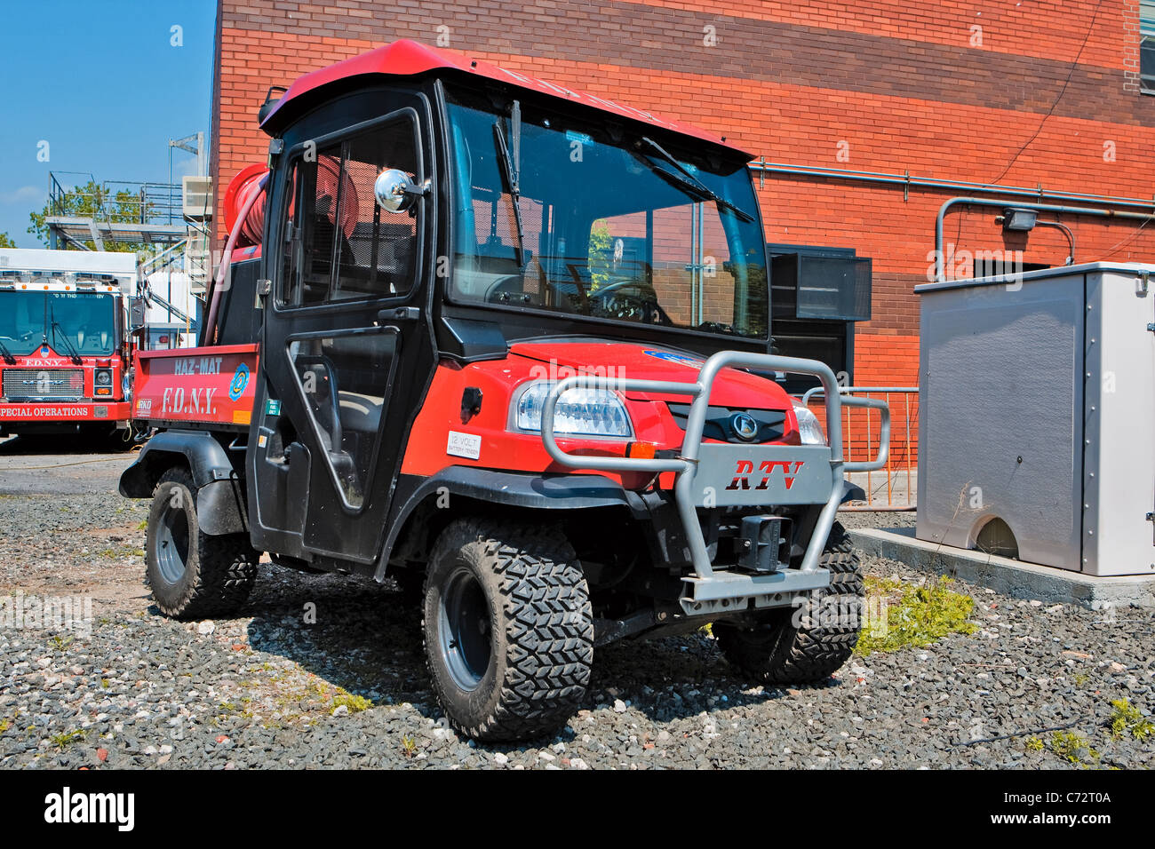 Articulated Arm Multi Utility Vehicle