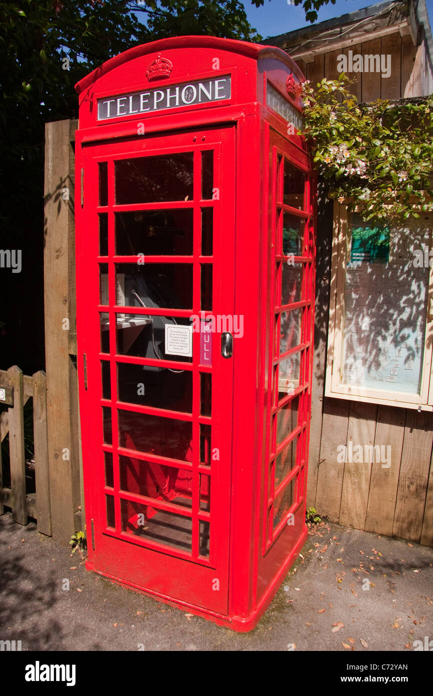 Public telephone box hi-res stock photography and images - Alamy