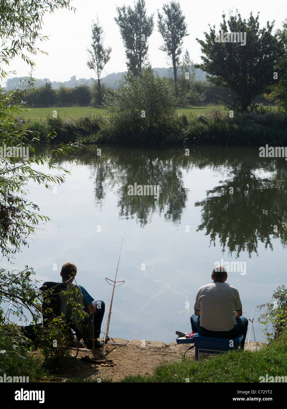 Fishing on the Thames at Abingdon 1 Stock Photo - Alamy