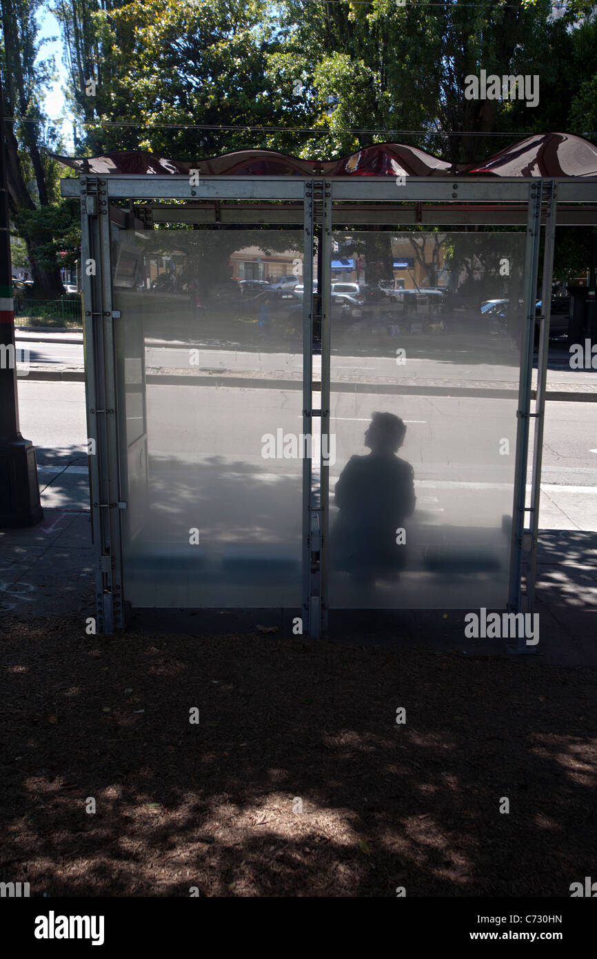bus stop in san francisco Stock Photo - Alamy