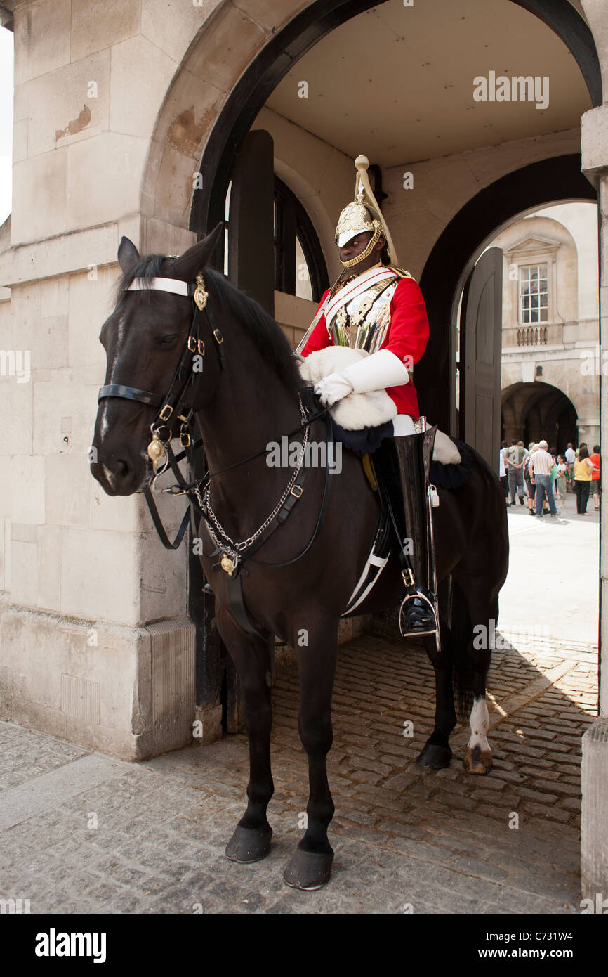 Guardsman on horseback hi-res stock photography and images - Alamy