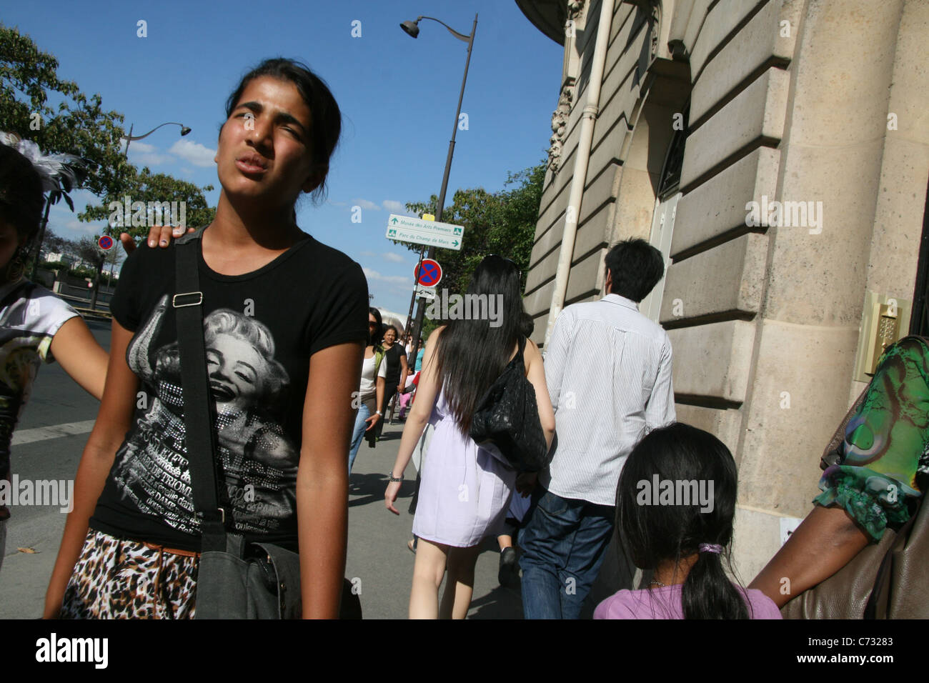 street scene in paris france Stock Photo - Alamy