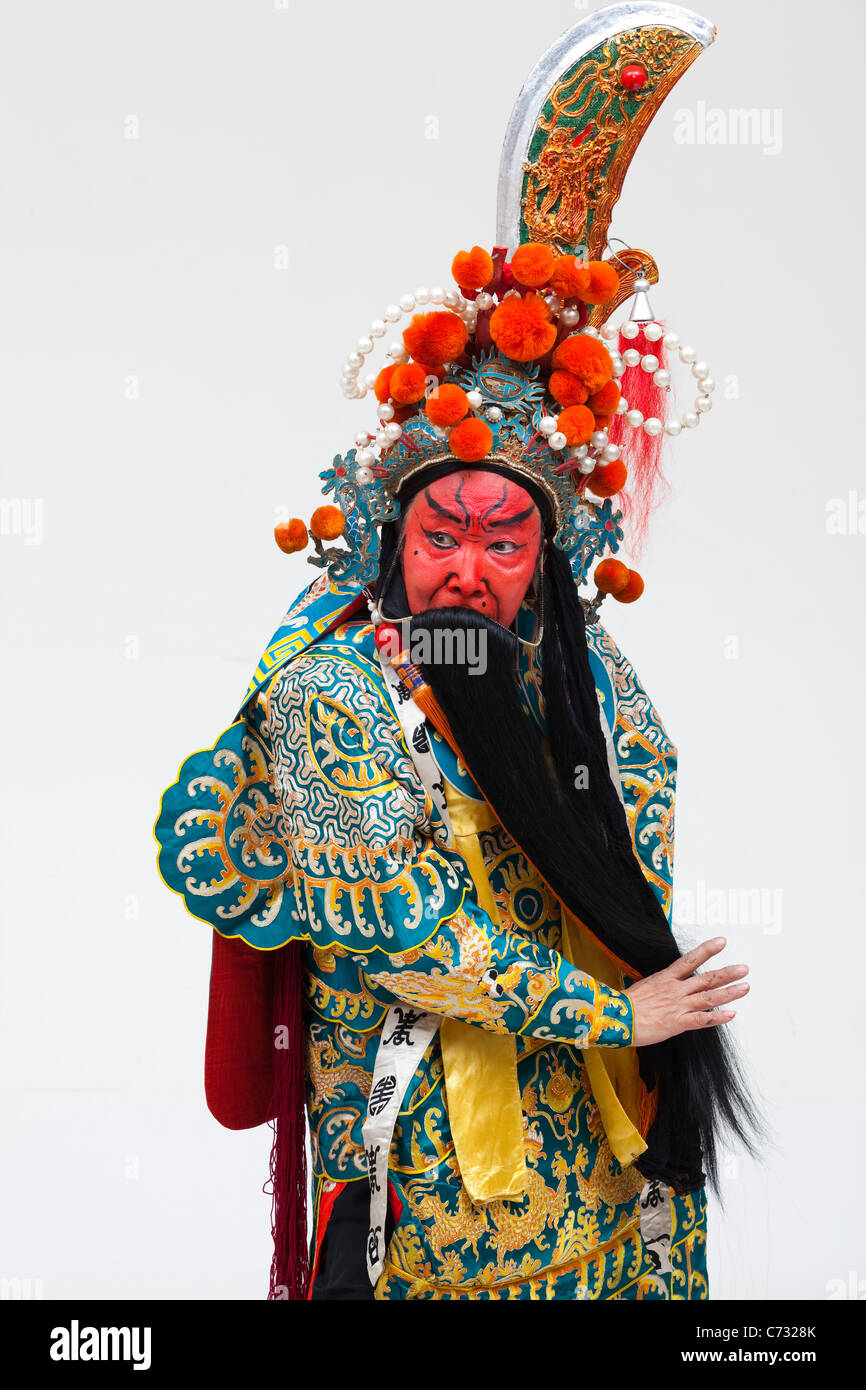 Peking Opera Monkey King Stock Photo - Alamy