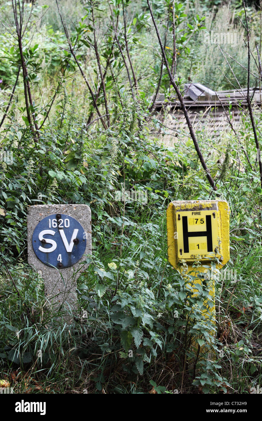 Hydrant markers hi-res stock photography and images - Alamy