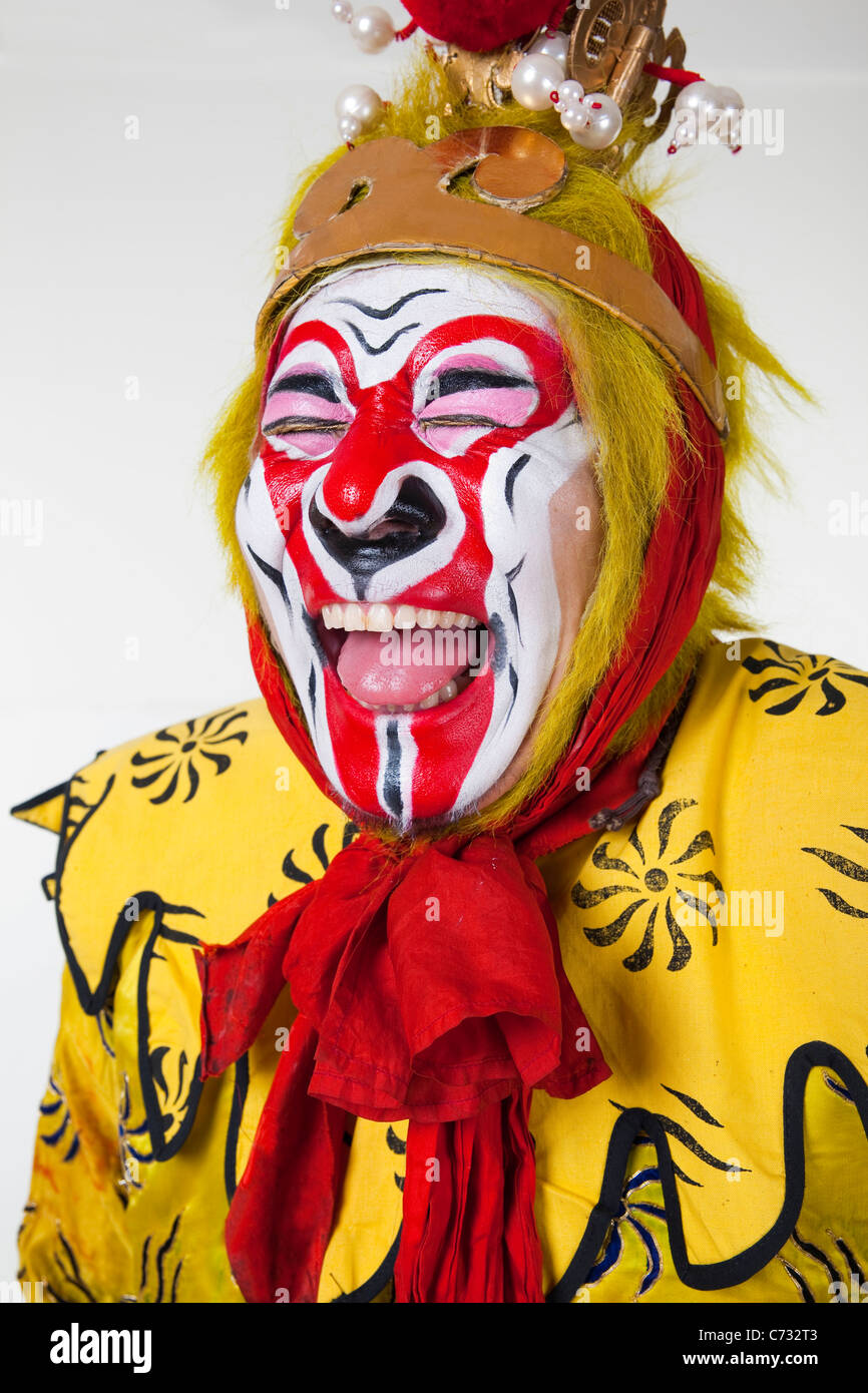Peking Opera Monkey King Stock Photo - Alamy