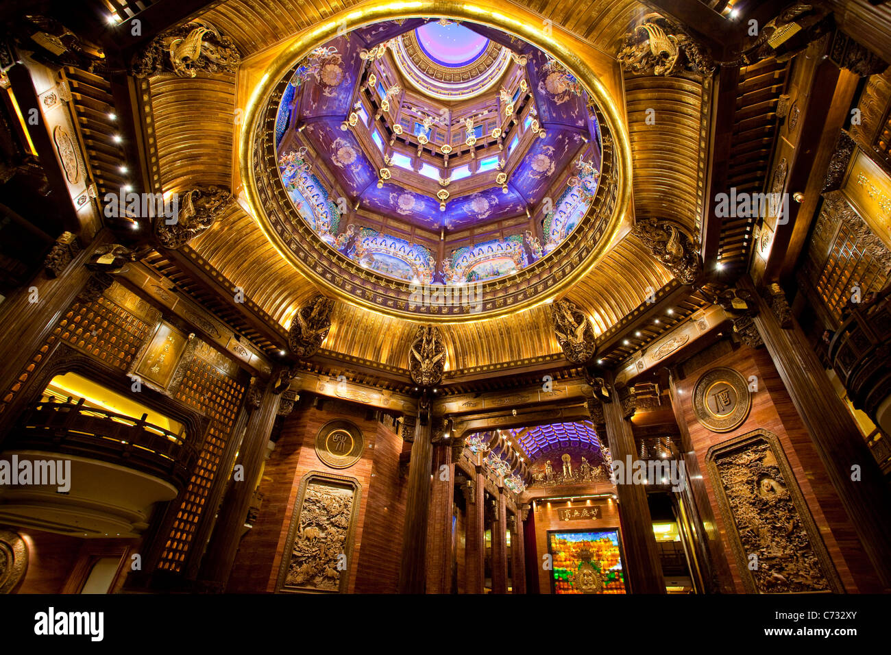 Wuxi Xiangfu Temple Mountain Stock Photo - Alamy