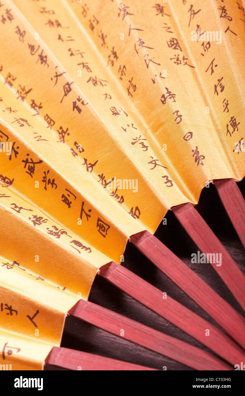 Traditional folding fan hi-res stock photography and images - Alamy
