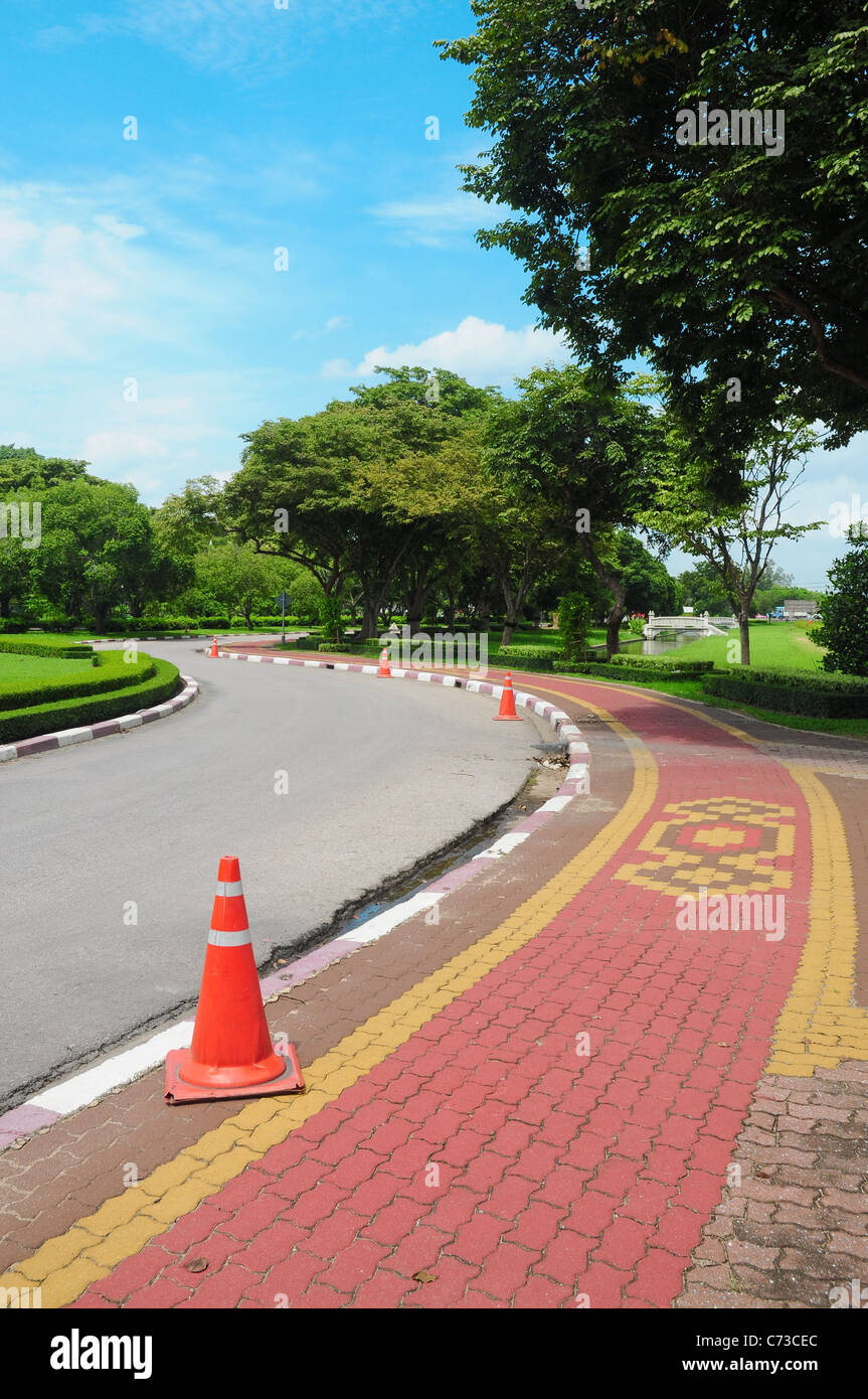 Tile walk hi-res stock photography and images - Alamy