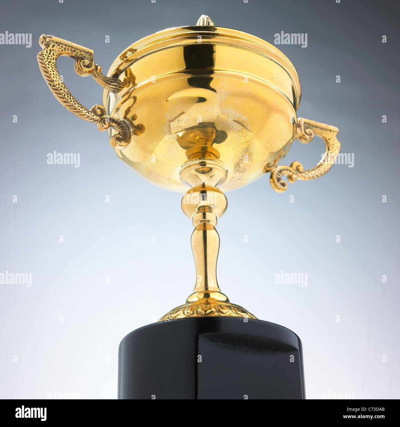 Gold trophy hi-res stock photography and images - Alamy