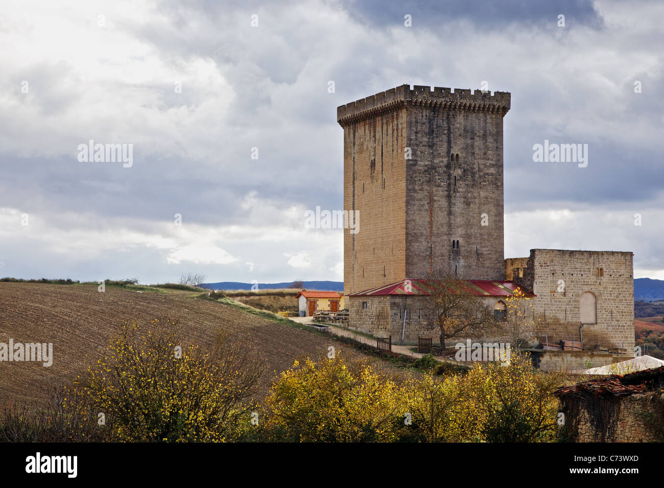 Orgaz castle hi-res stock photography and images - Alamy