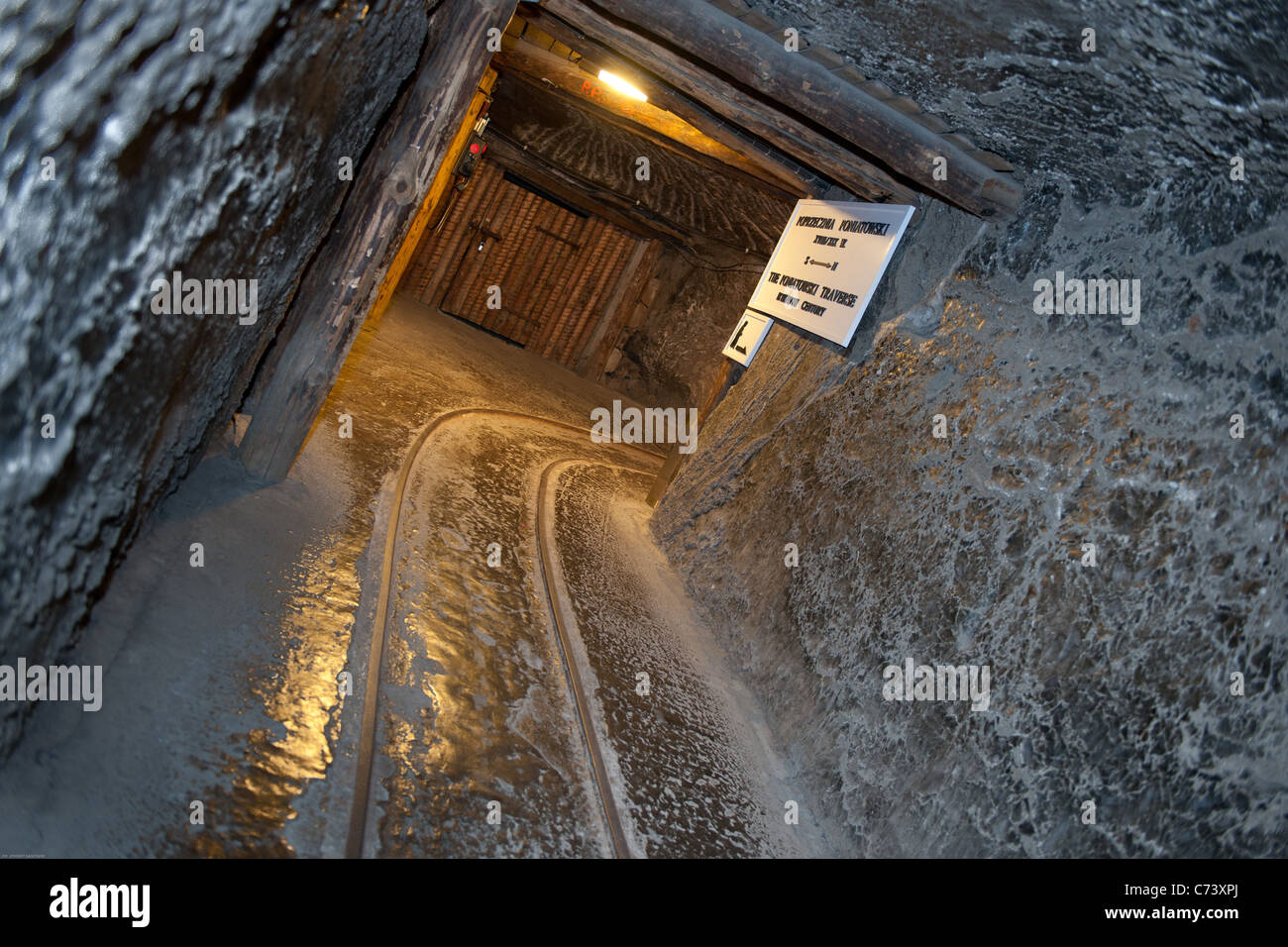 Train tract hi-res stock photography and images - Alamy