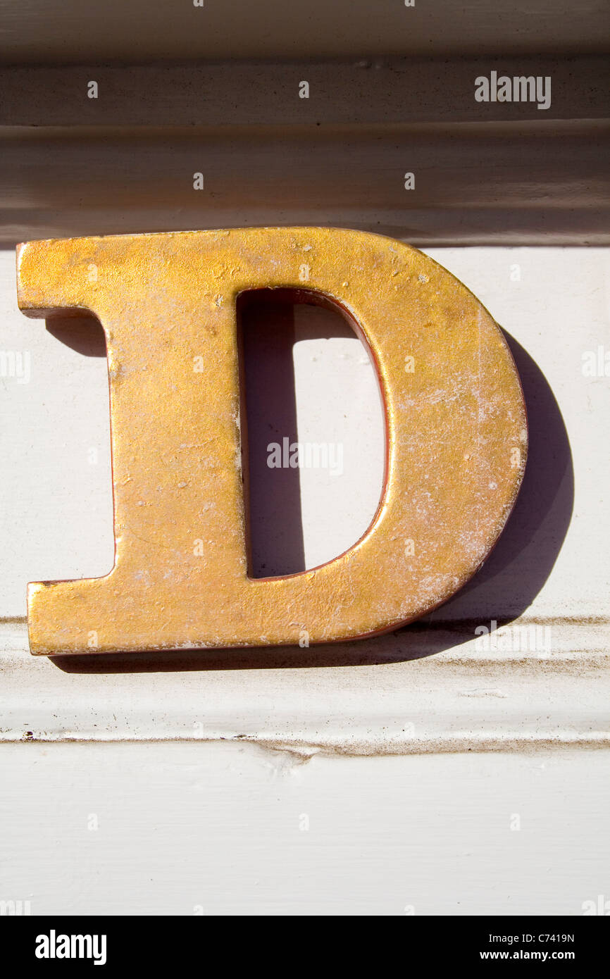 Alphabet letter d vintage hi-res stock photography and images - Alamy