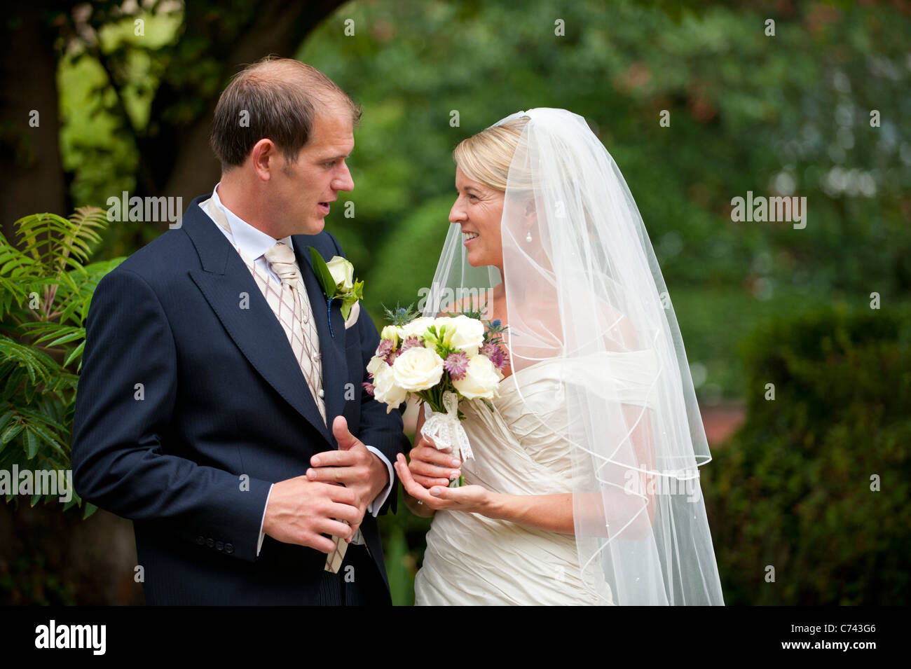 Bride and Groom Stock Photo - Alamy