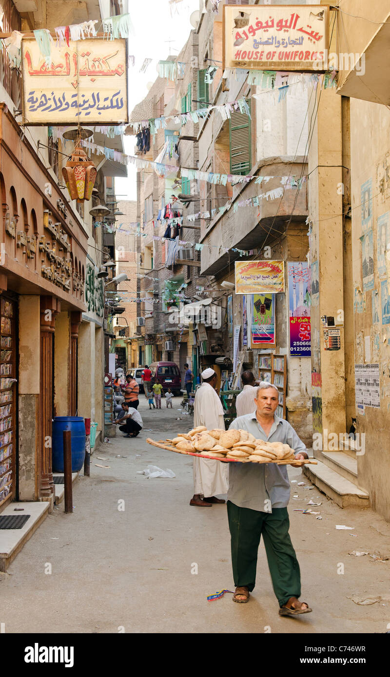 street scene in cairo old town egypt Stock Photo - Alamy