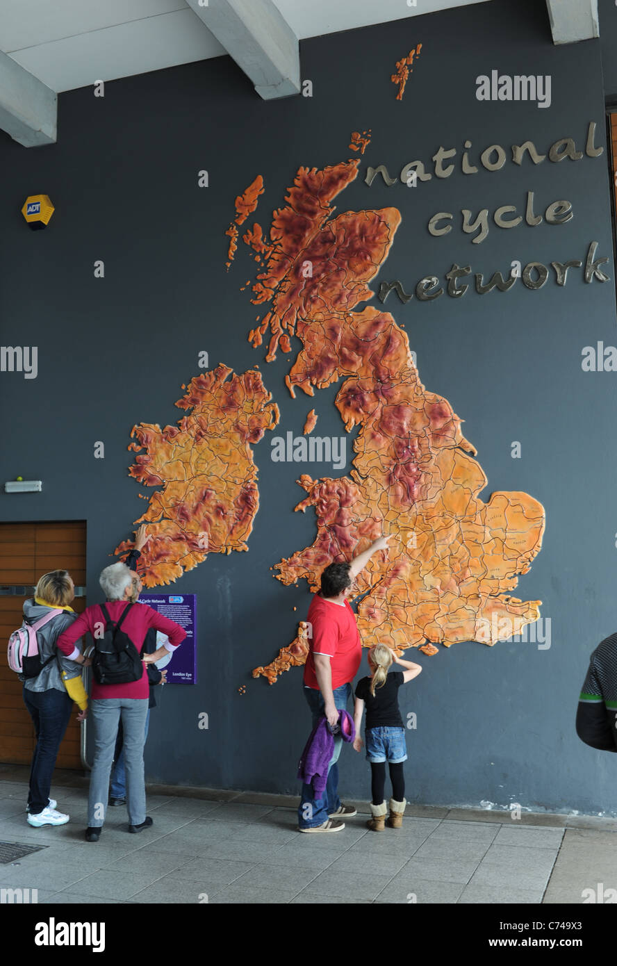 Scaled map High Resolution Stock Photography and Images - Alamy