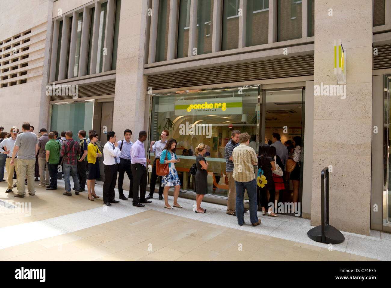 Multi cultural london workers hi-res stock photography and images - Alamy