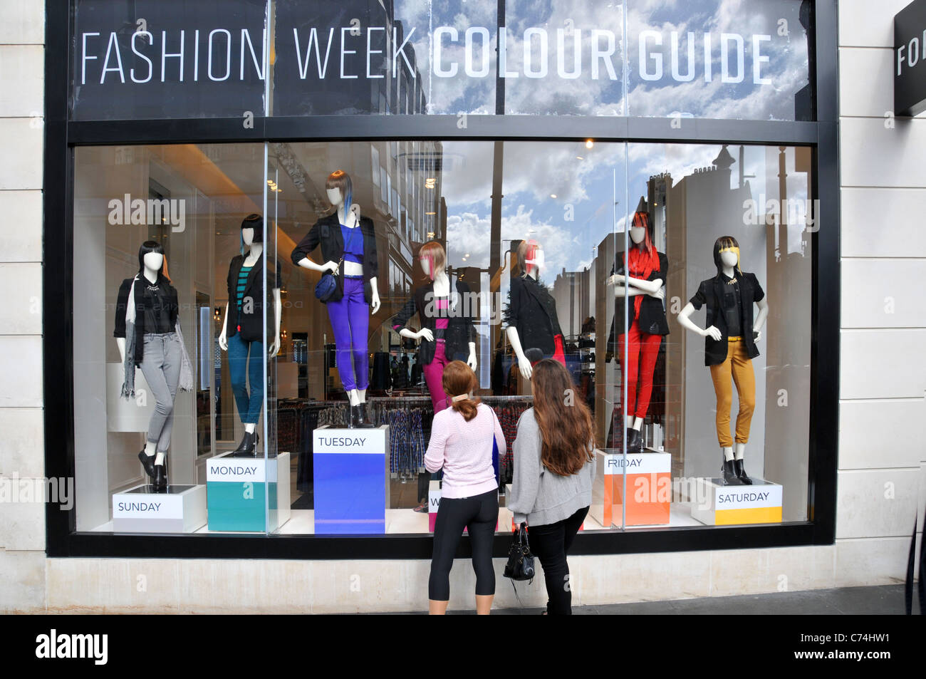 Forever 21 Window Display 2022