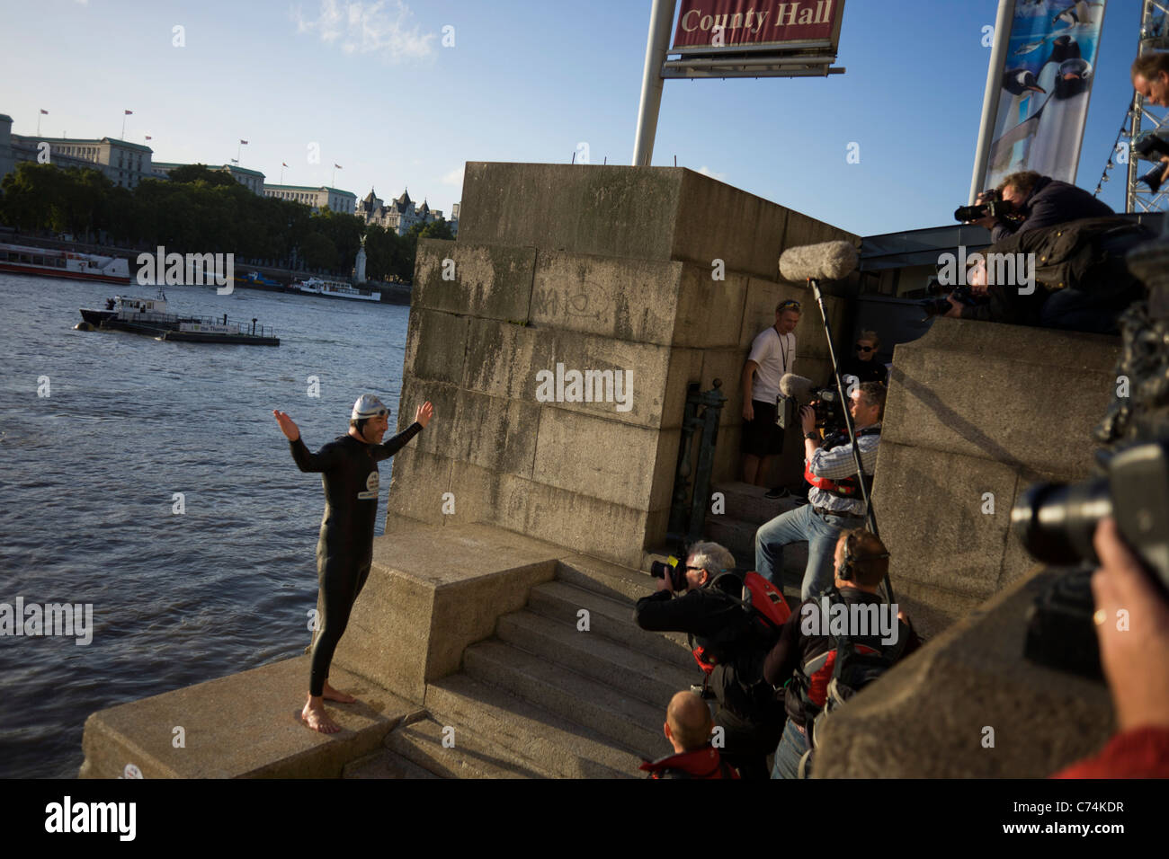 Comedian and actor David Walliams, completes his epic 8 day, 140 mile ...
