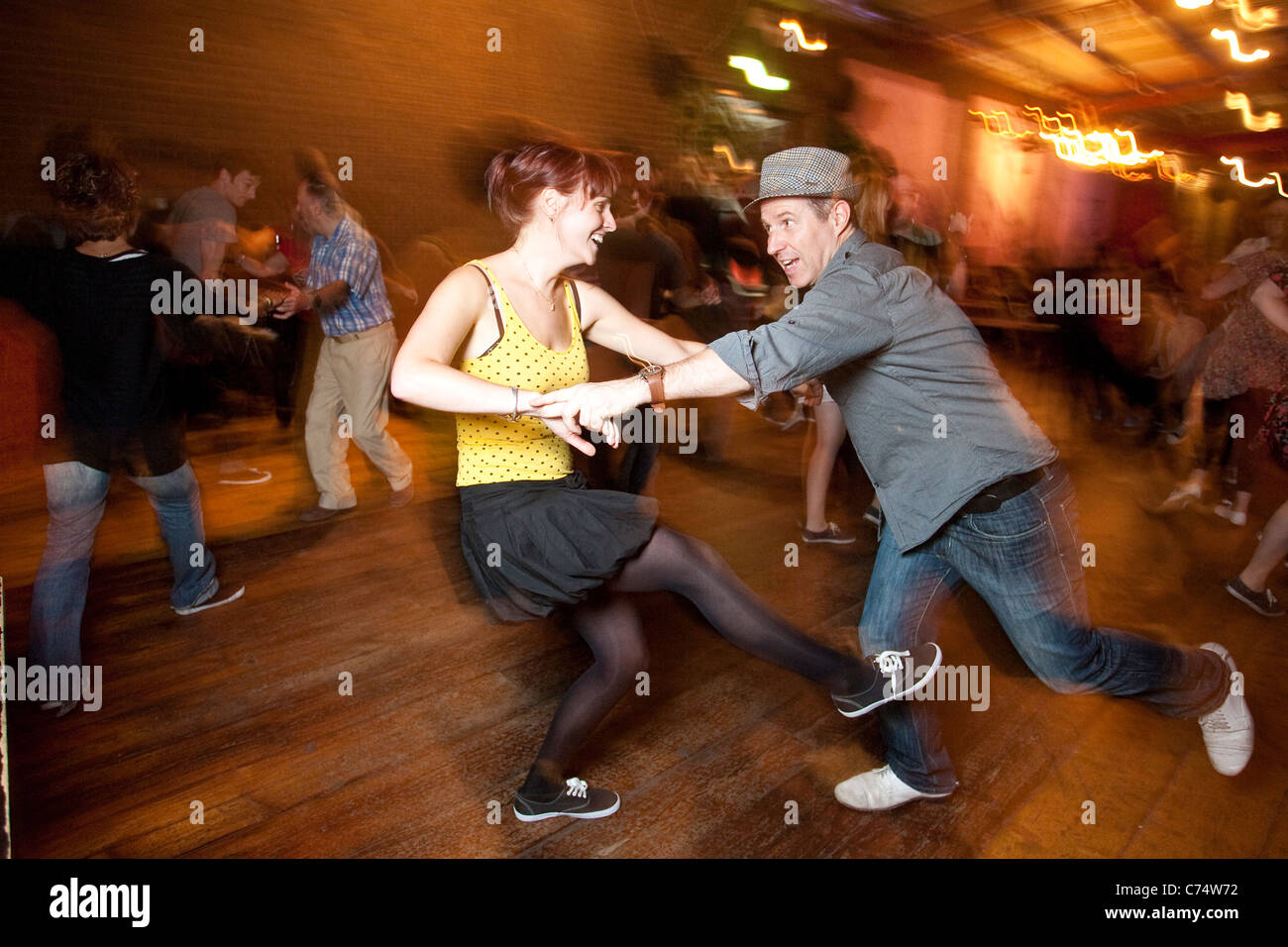 Swing dancing hi-res stock photography and images - Alamy