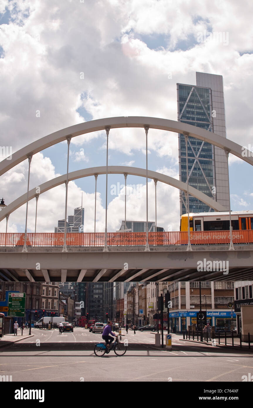 A train on the new East London Line extension passing through ...