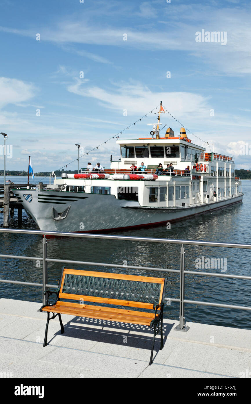Ferry bench hi-res stock photography and images - Alamy