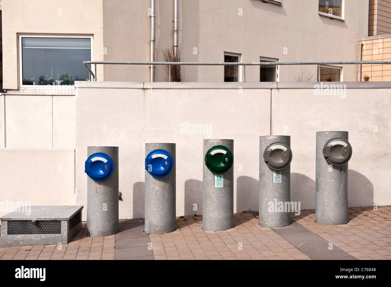 Collection of rubbish hi-res stock photography and images - Alamy