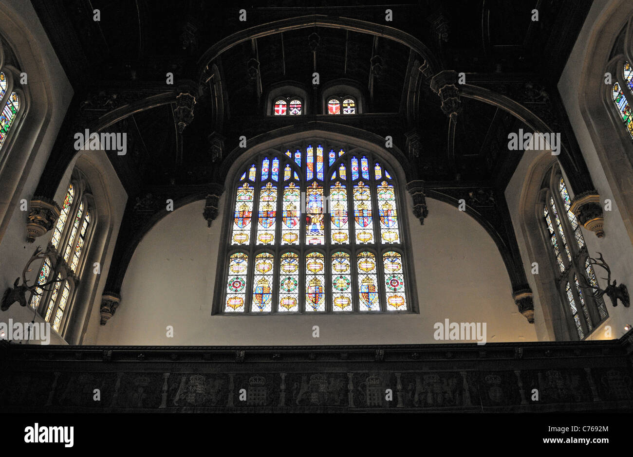 Great hall hampton court palace hi-res stock photography and images - Alamy