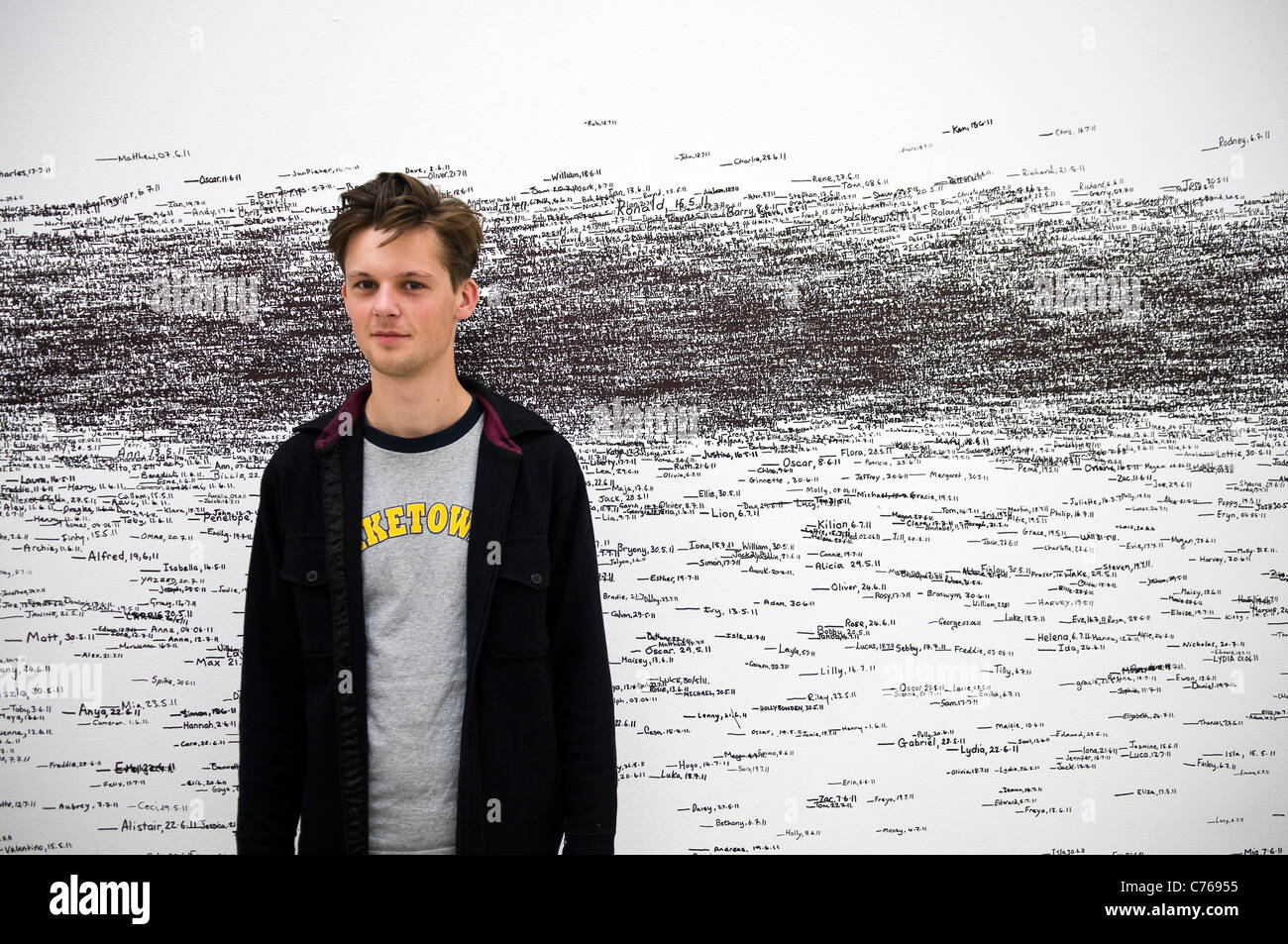 Gallery installation measuring art hi-res stock photography and images ...