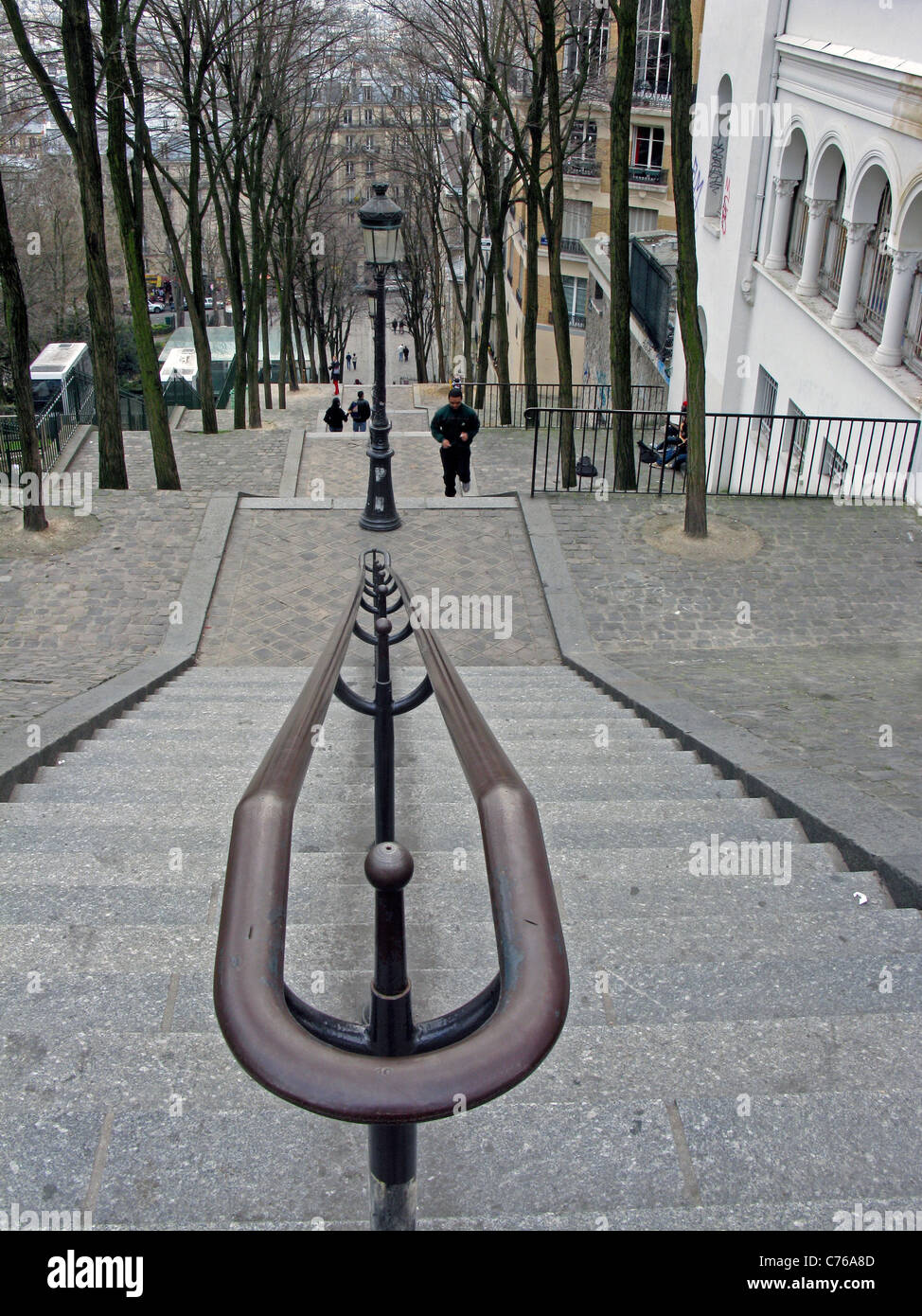 Paris steps hi-res stock photography and images - Alamy