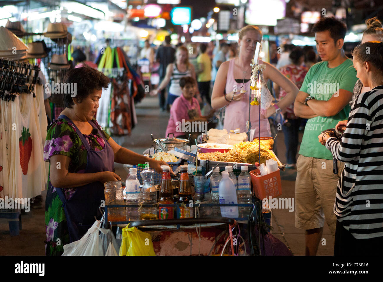 Street vendor on Khao San Road in Bangkok, Thailand Stock Photo - Alamy