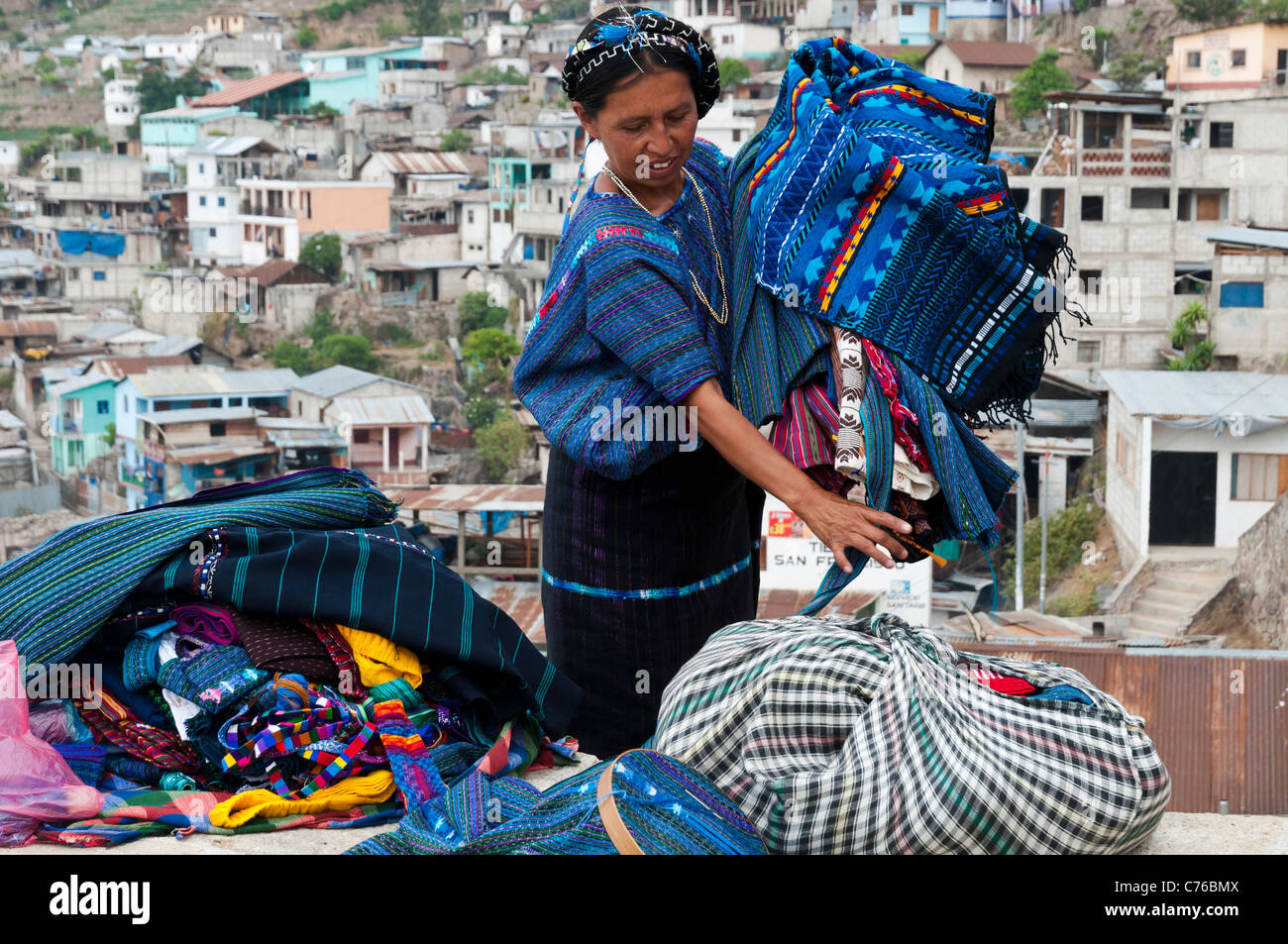 Guatemala poverty hi-res stock photography and images - Alamy