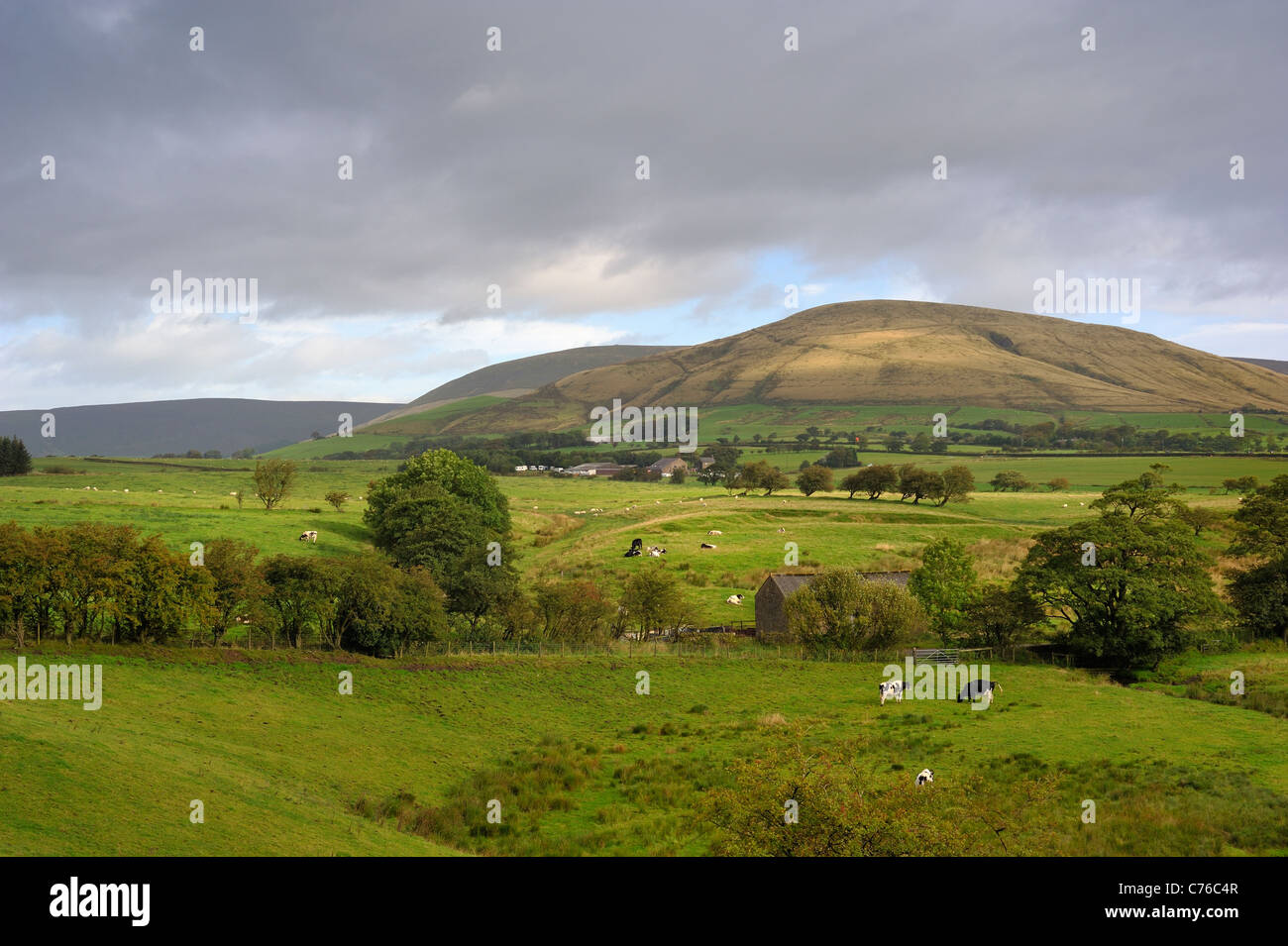 Chipping lancashire hi-res stock photography and images - Alamy