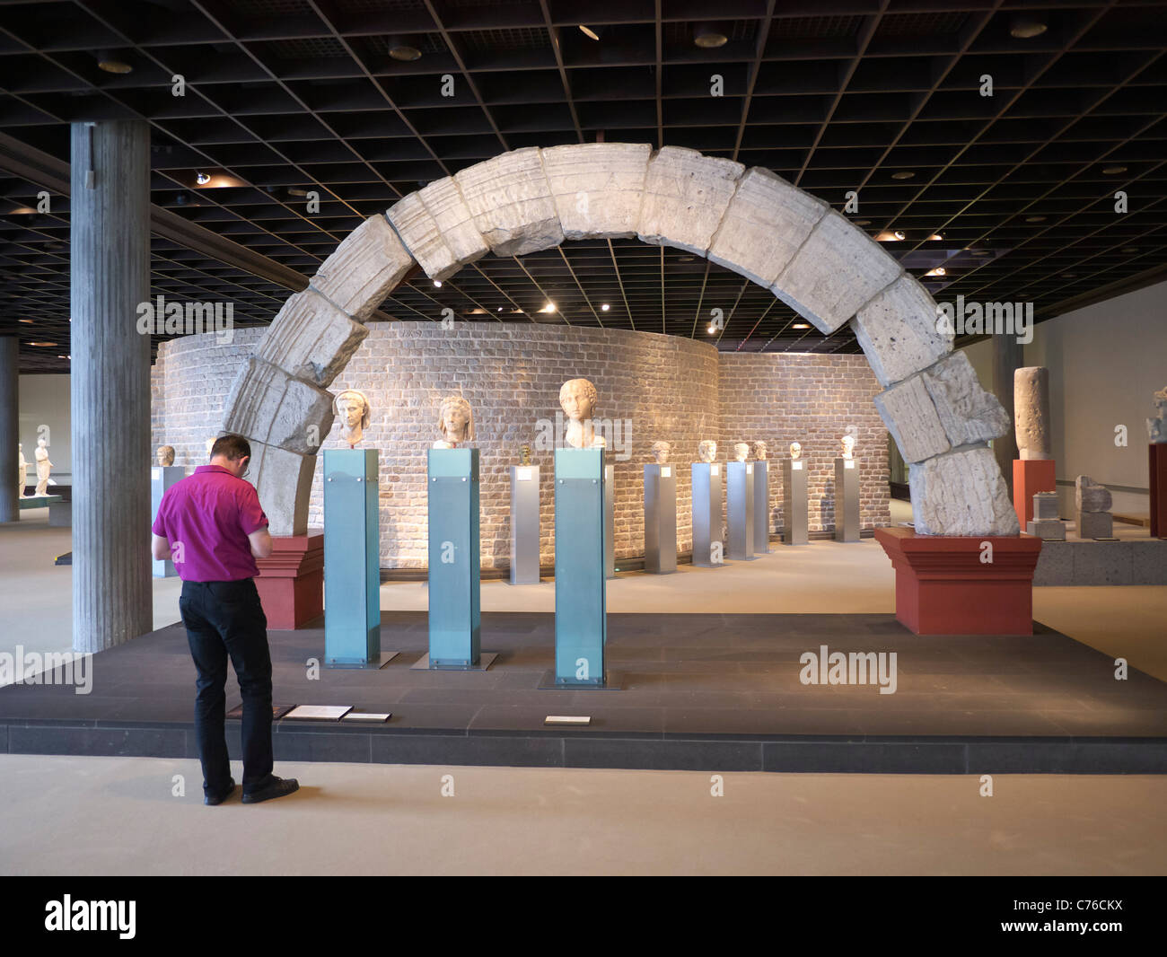 Roman artifacts hi-res stock photography and images - Alamy