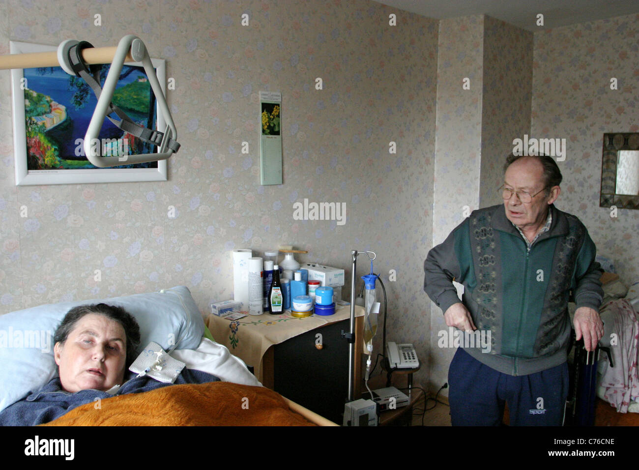 Relative poverty hi-res stock photography and images - Alamy