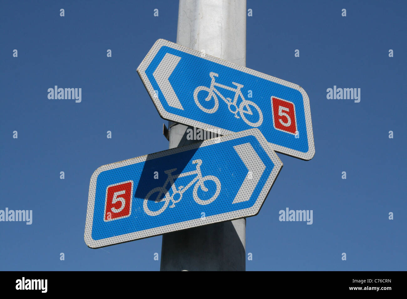 Bikers in great britain hi-res stock photography and images - Alamy