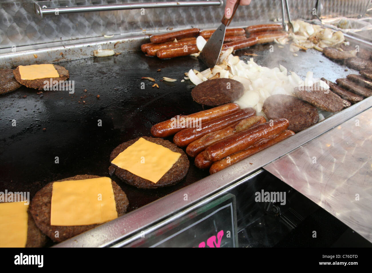 burgers and sausage food stand stall Stock Photo - Alamy
