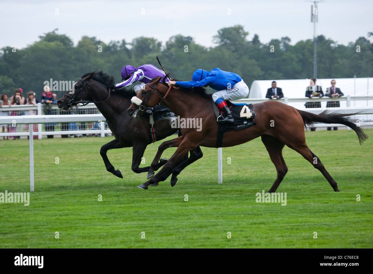 Royal ascot hi-res stock photography and images - Alamy