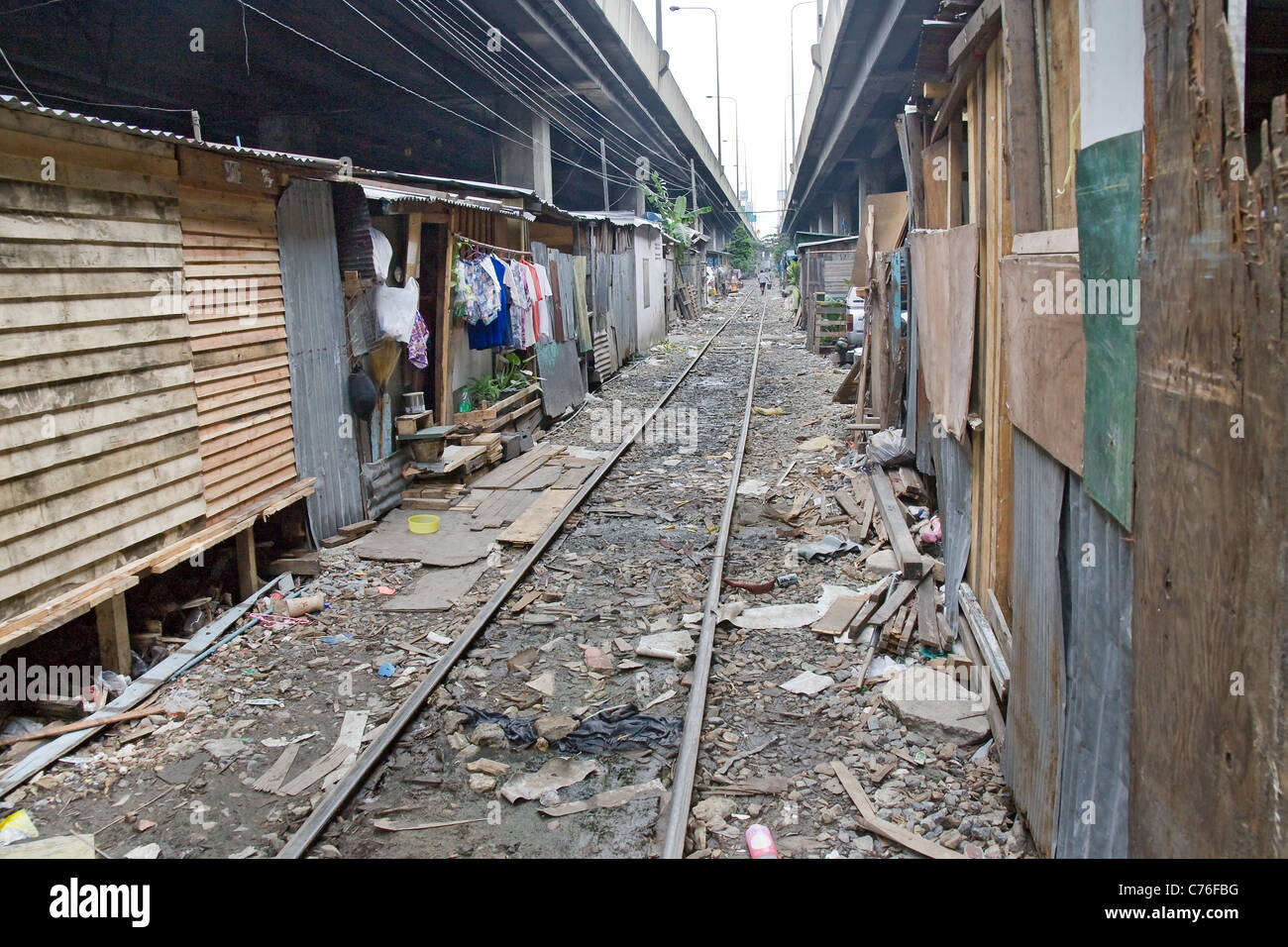 Slum area in bangkok hi-res stock photography and images - Alamy