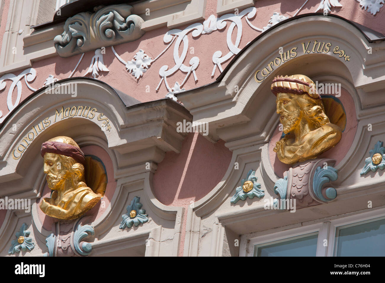 Haus am markt 10 cafe am markt detail hi-res stock photography and ...