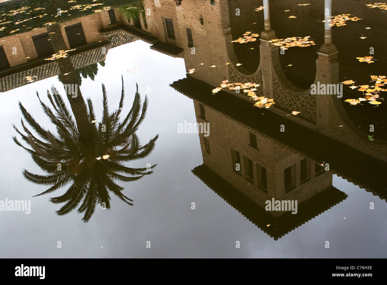 Alhambra reflections on water Stock Photo - Alamy